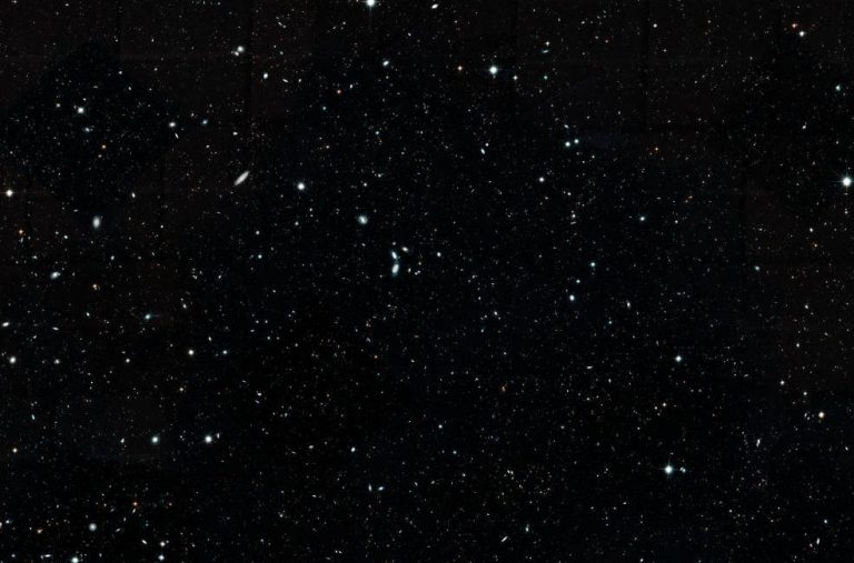 Hubble Legacy Field : la plus grande image de l'évolution de l'Univers ...