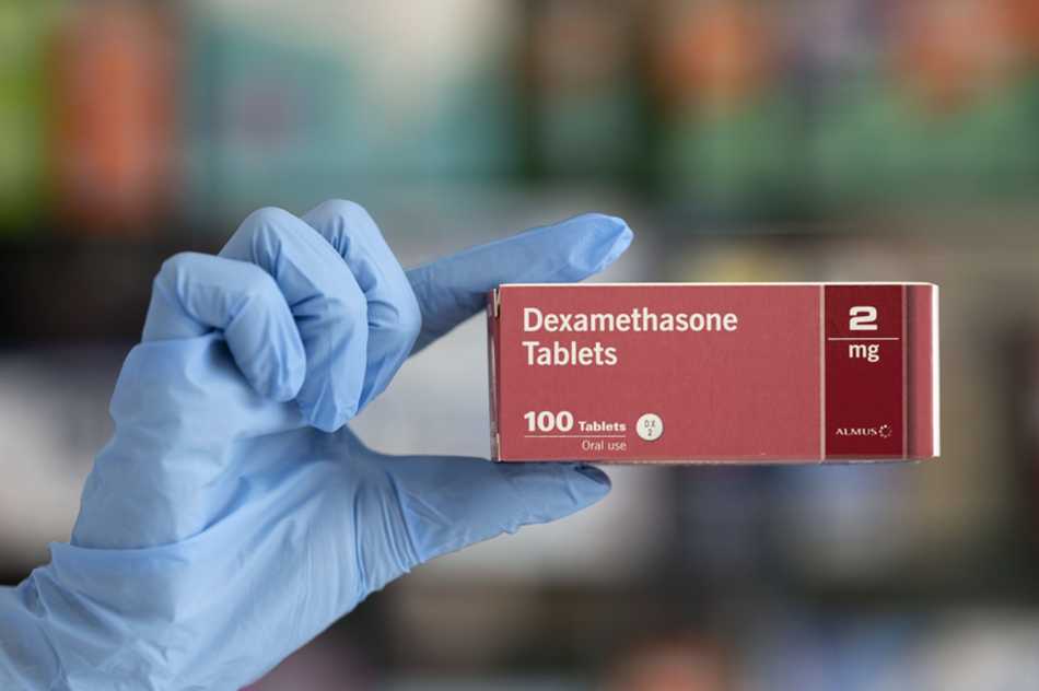Dexaméthasone : premier médicament efficace pour lutter contre le COVID-19