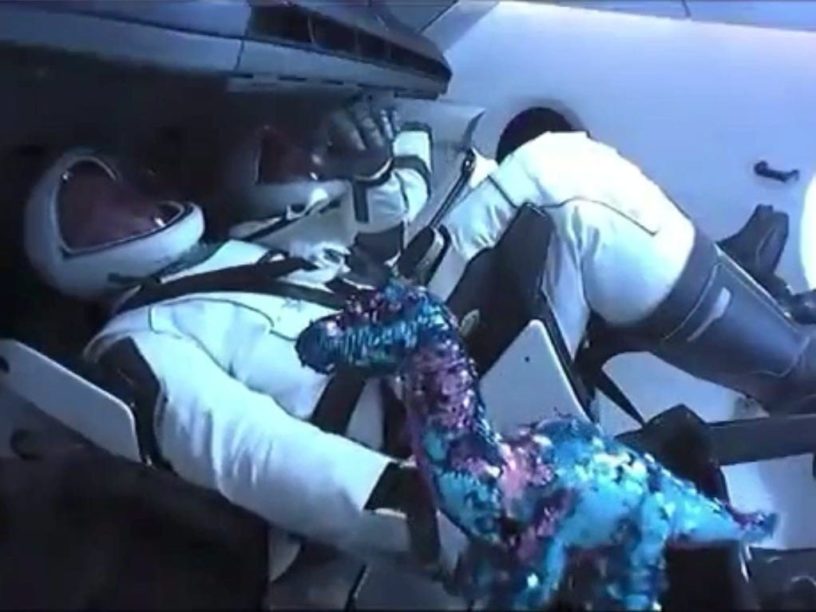 Un Succès Pour Le Premier Vol Habité De Spacex Vers Liss
