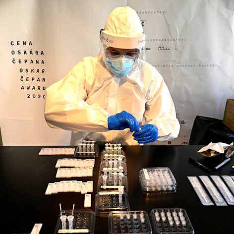 Une nouvelle « colle biologique » scelle une blessure au cœur en 20 ...